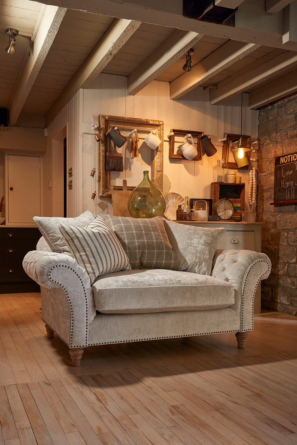 Keaton Grand Sofa – Moy Furniture Centre